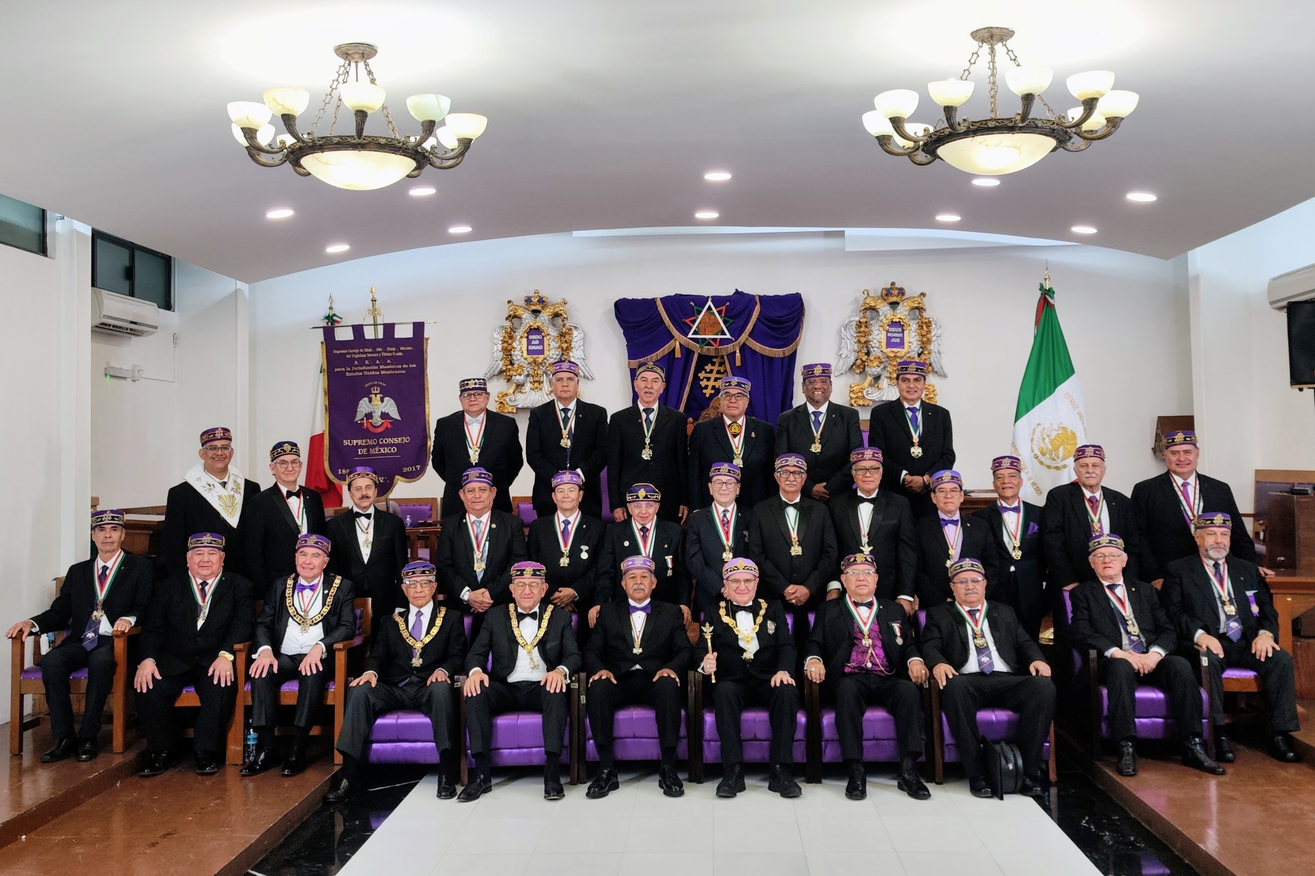 Dignatarios y Oficiales del SCM 2025-2028 - Supremo Consejo de México